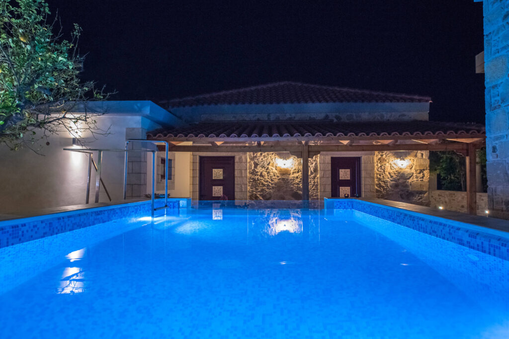 Η βίλα • Sapphiros Villa